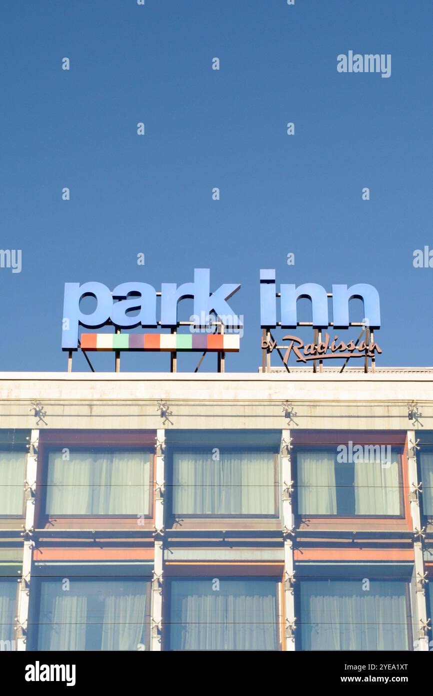 Park Inn by Radisson hotel sign on roof of hotel Stock Photo - Alamy