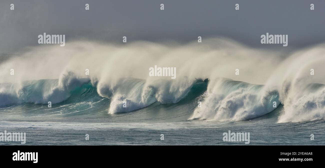 Powerful waves breaking with spray, intense wave activity on the ...