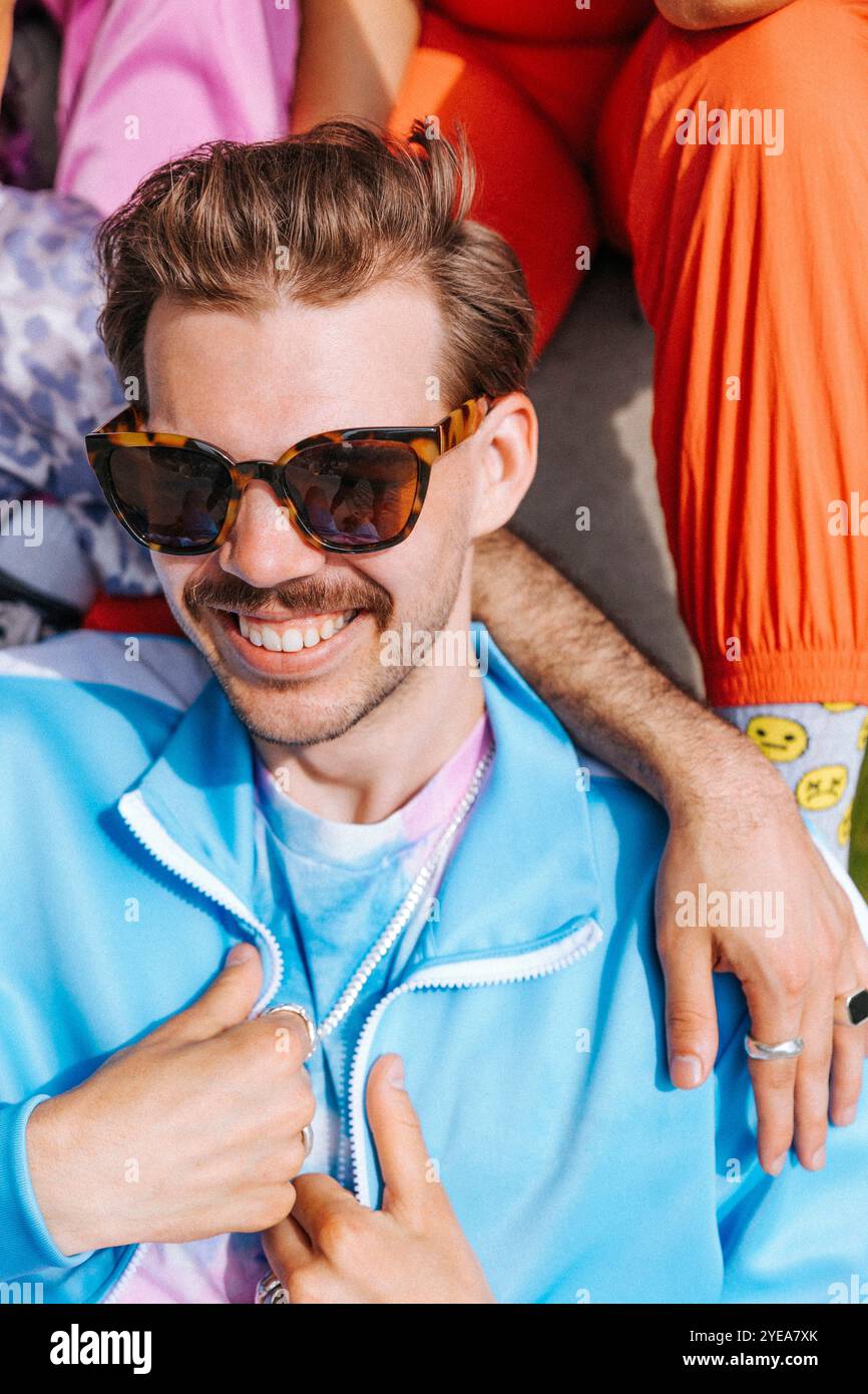 Facial angle hi-res stock photography and images - Alamy