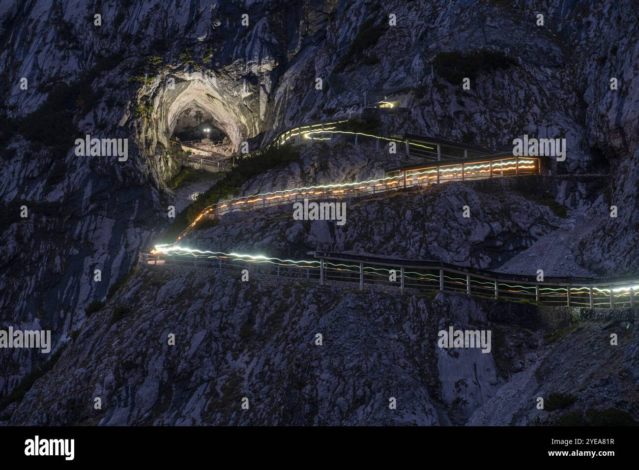 Scientists from University of Innsbruck, standing in the illuminated ...
