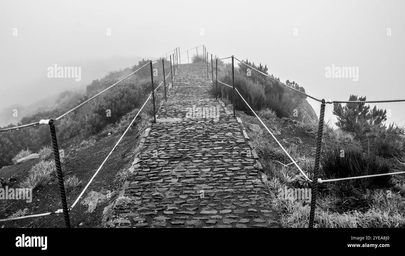 Hiking trail in peak Black and White Stock Photos & Images - Alamy