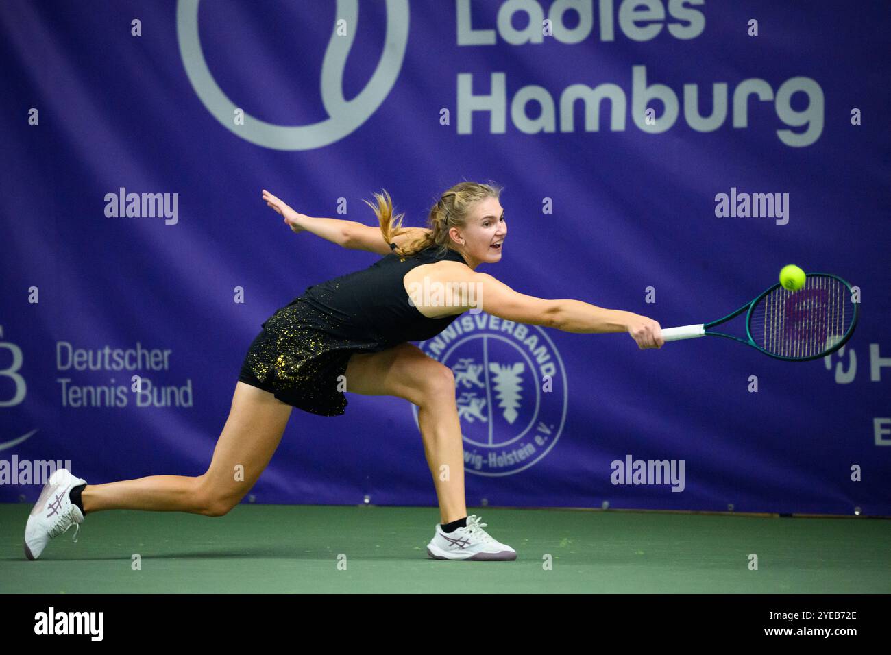 Julia avdeeva hi-res stock photography and images - Alamy