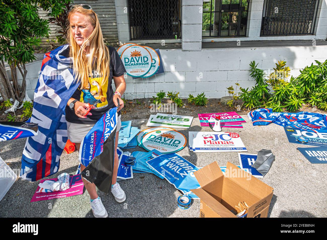 Miami Beach Florida,Democratic Club members,preparing vehicles cars ...