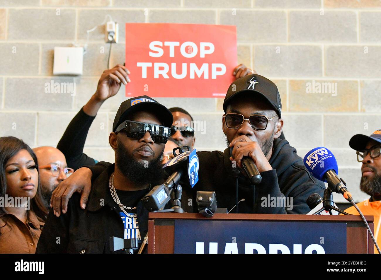 Pennsylvania 2024 trump sign hi-res stock photography and images - Alamy