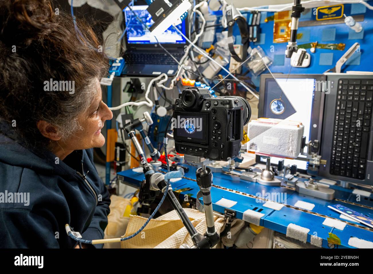 ISS - 24 October 2024 - NASA astronaut and ISS Expedition 72 Commander ...