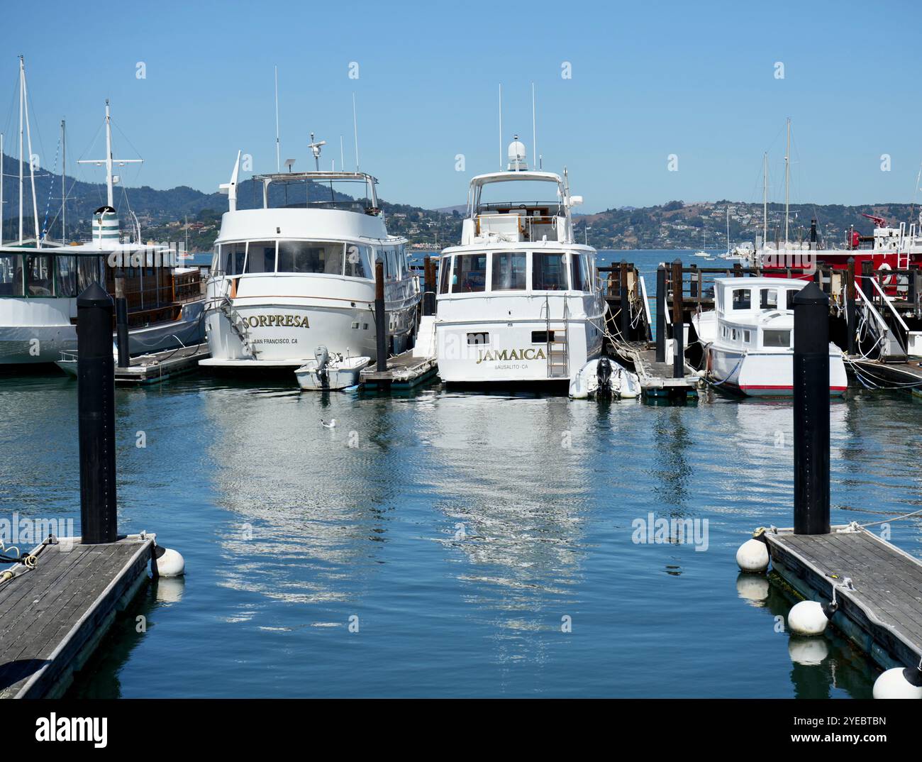 Jamaica wharf hi-res stock photography and images - Alamy