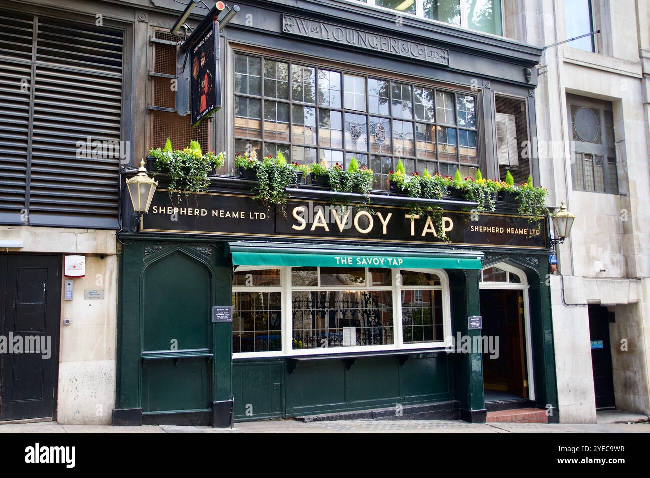 Savoy Tap, City of Westminster, London, England Stock Photo - Alamy
