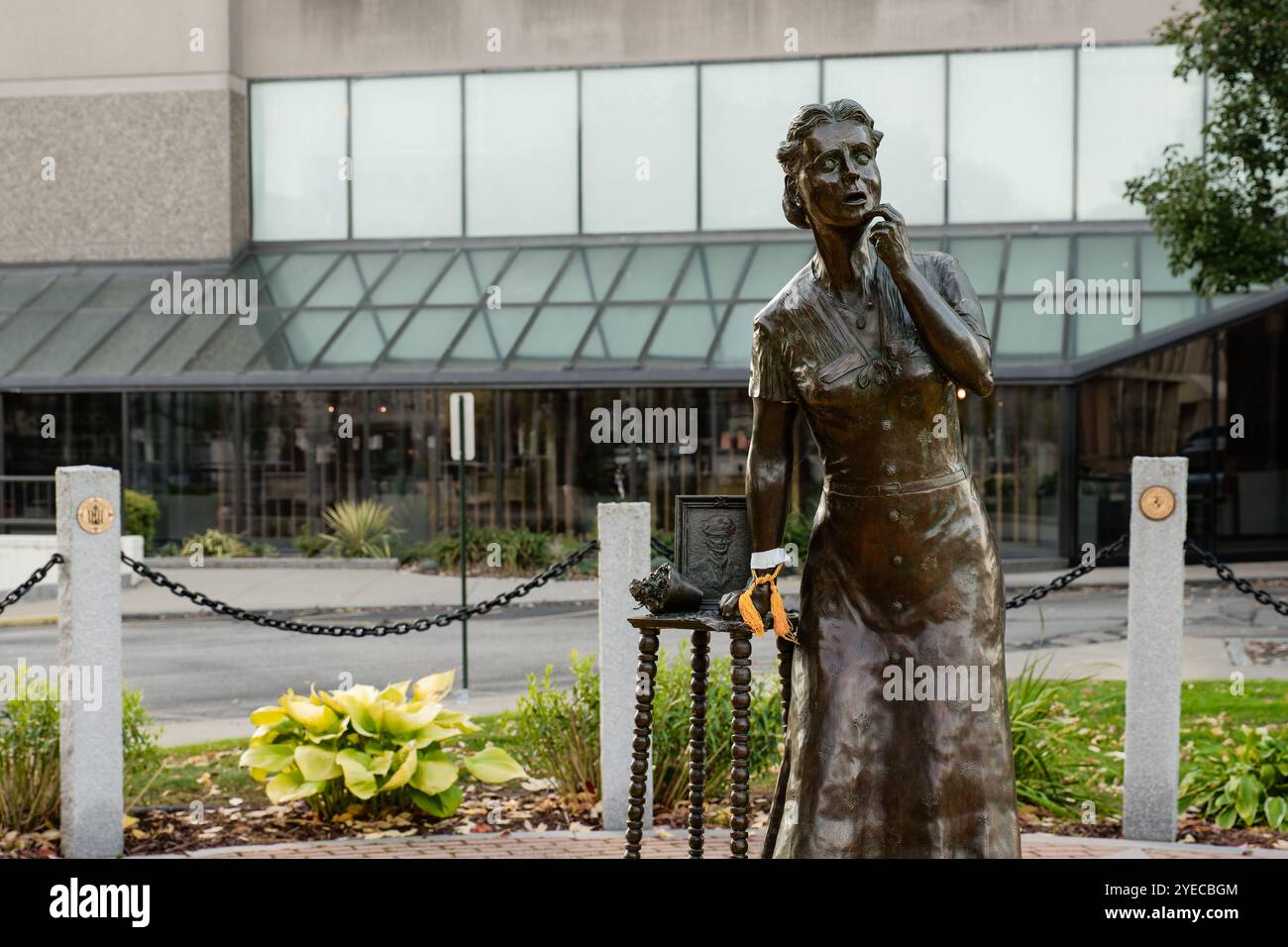Manchester, New Hampshire - Oct. 9, 2024: The Gold Star Mothers ...