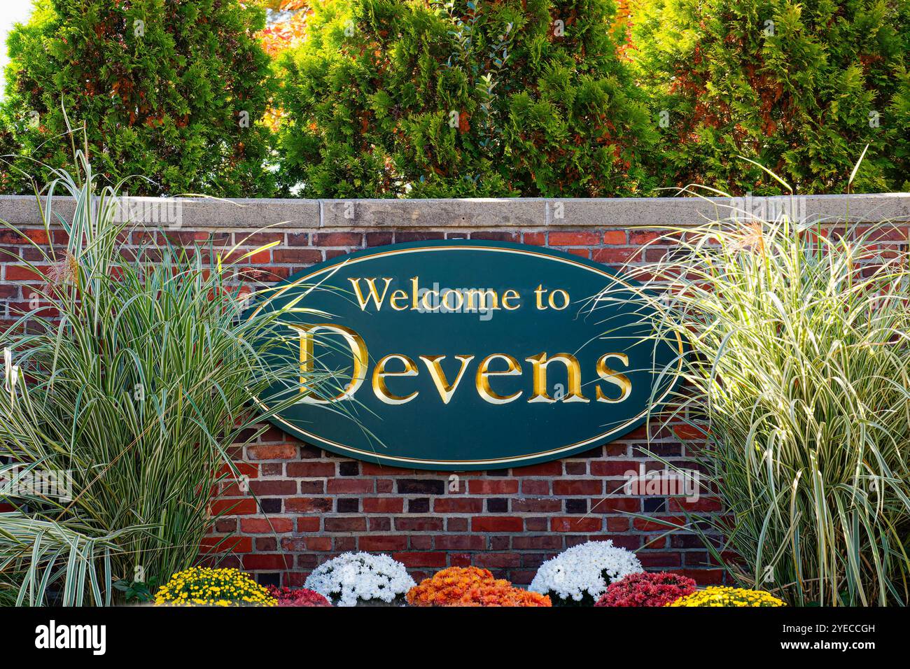 Welcome to Devens sign in Devens, Massachusetts Stock Photo - Alamy