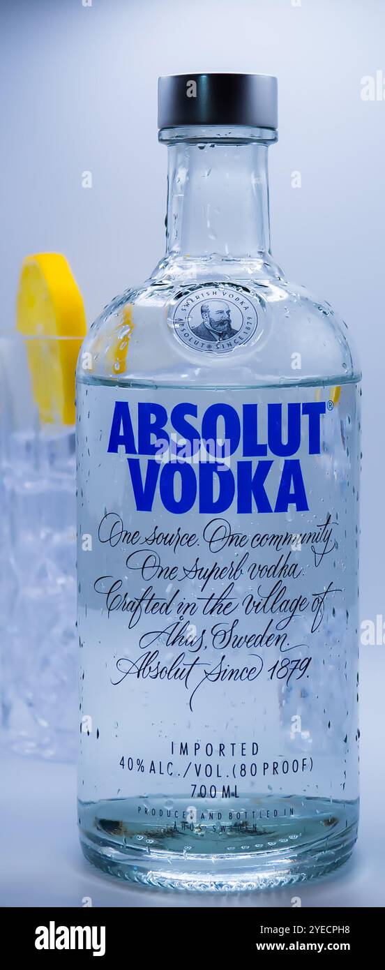 Absolut Vodka Bottle Stock Photo - Alamy