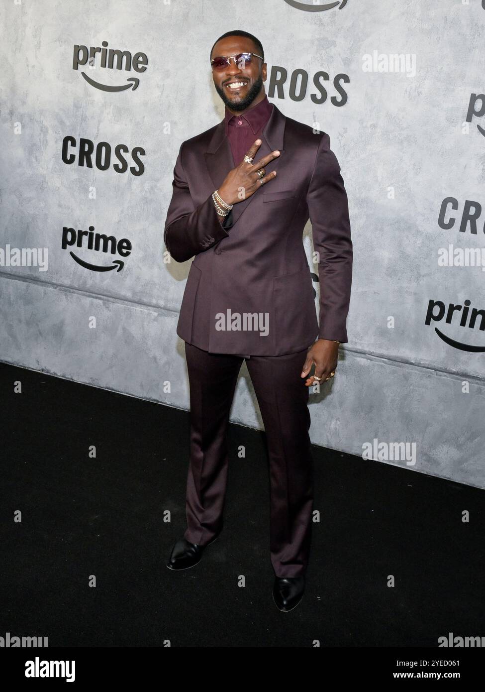 Aldis hodge cross hi-res stock photography and images - Alamy