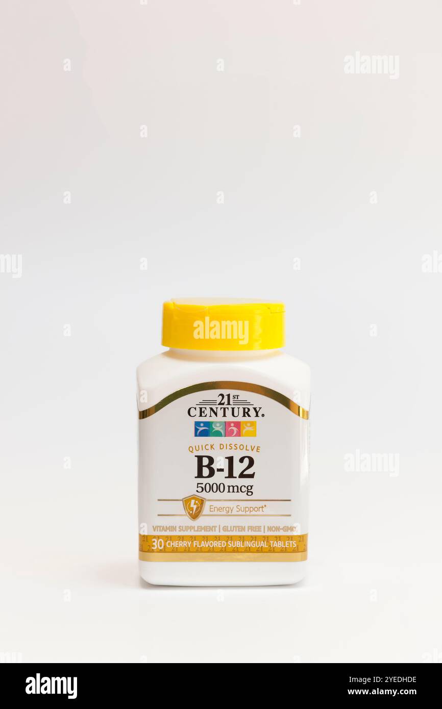 Vitamin B-12 Tablets in a Bottle Stock Photo - Alamy