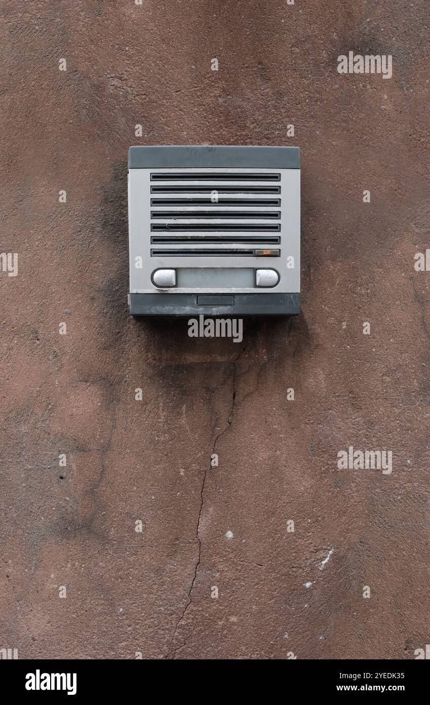 Call the intercom hi-res stock photography and images - Alamy
