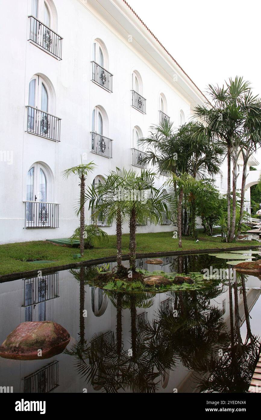Tropical hotel manaus hi-res stock photography and images - Alamy