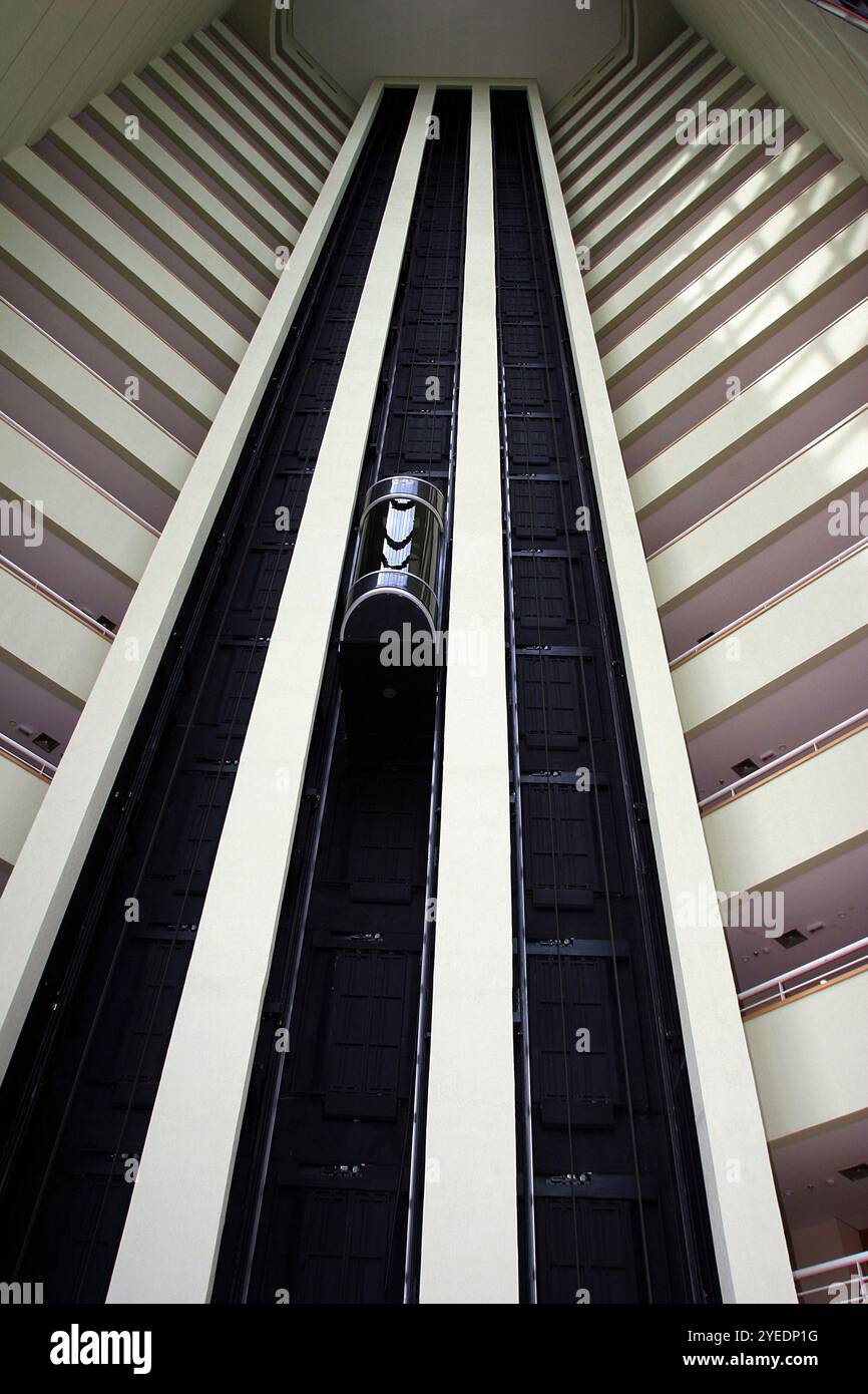 Tropical hotel manaus hi-res stock photography and images - Alamy