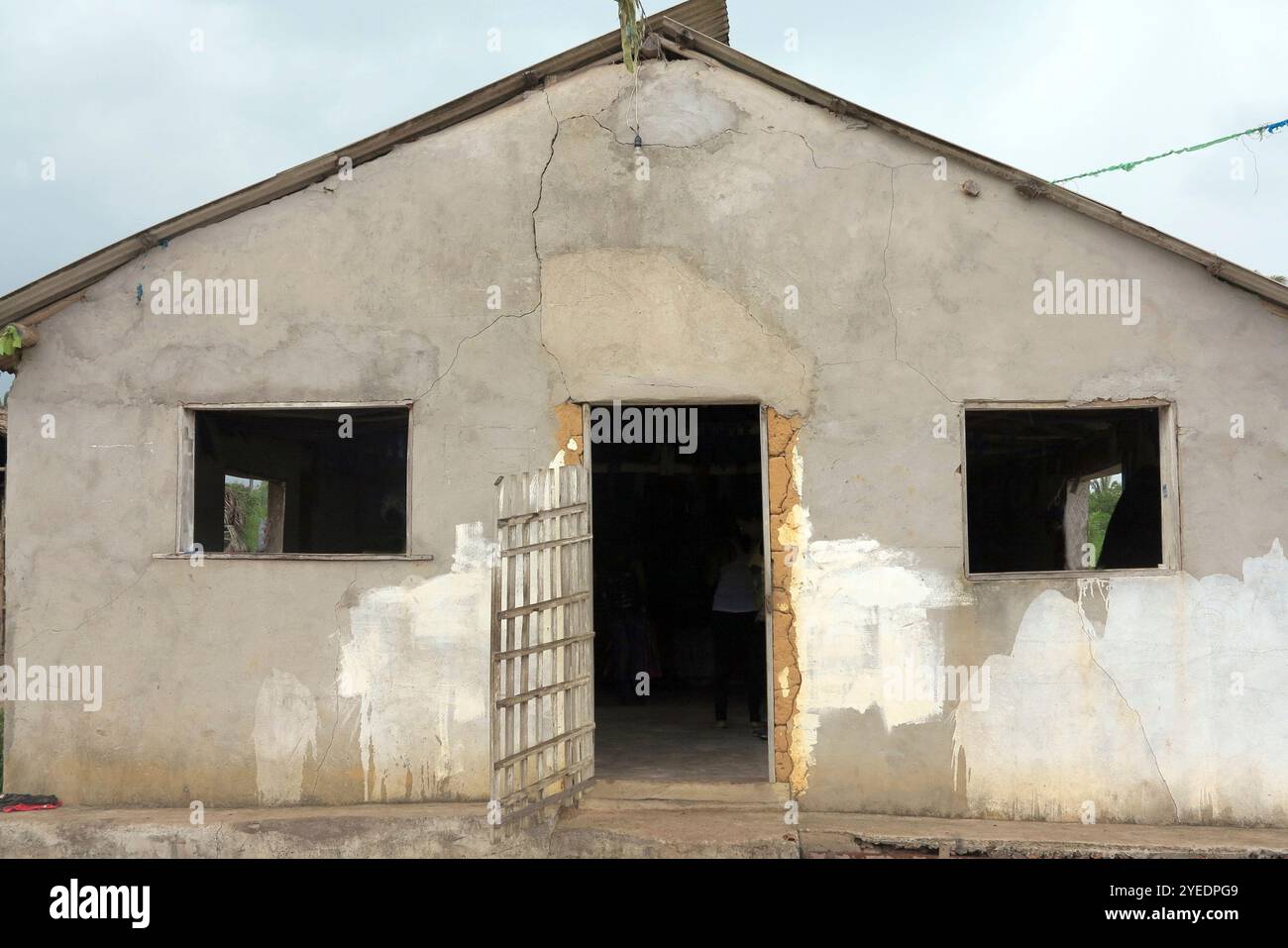 poor house on countryside of Maranhao state, Brazil Stock Photo - Alamy