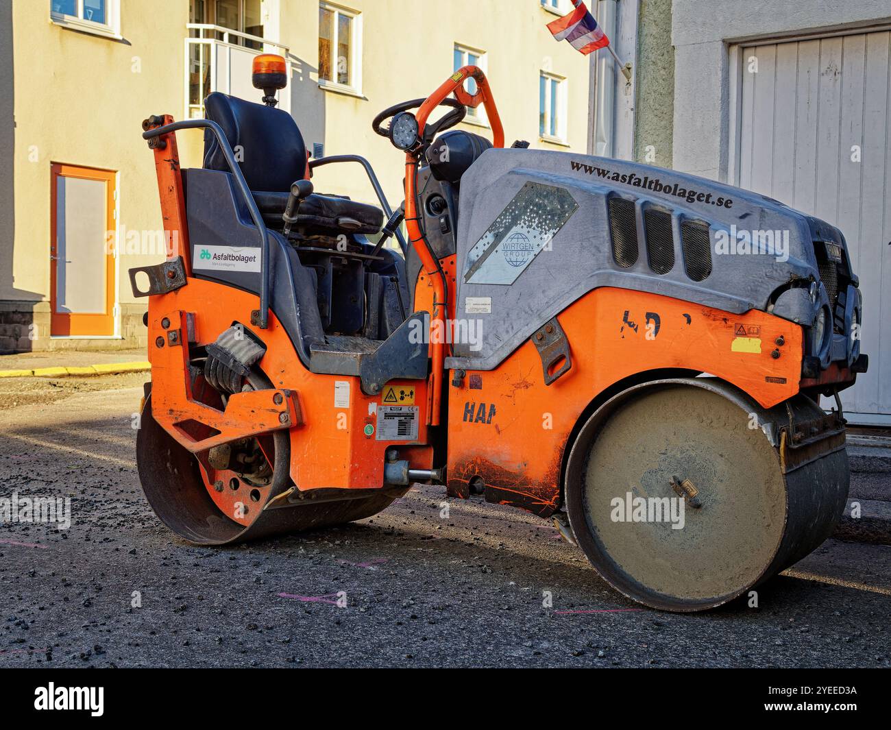 Twin drum roller hi-res stock photography and images - Alamy