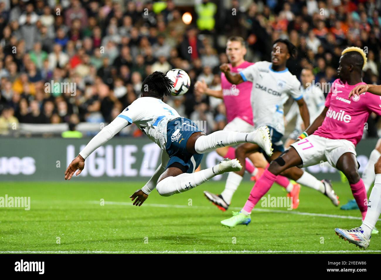 17 Jonathan ROWE (om) during the Ligue 1 McDonald's match between ...