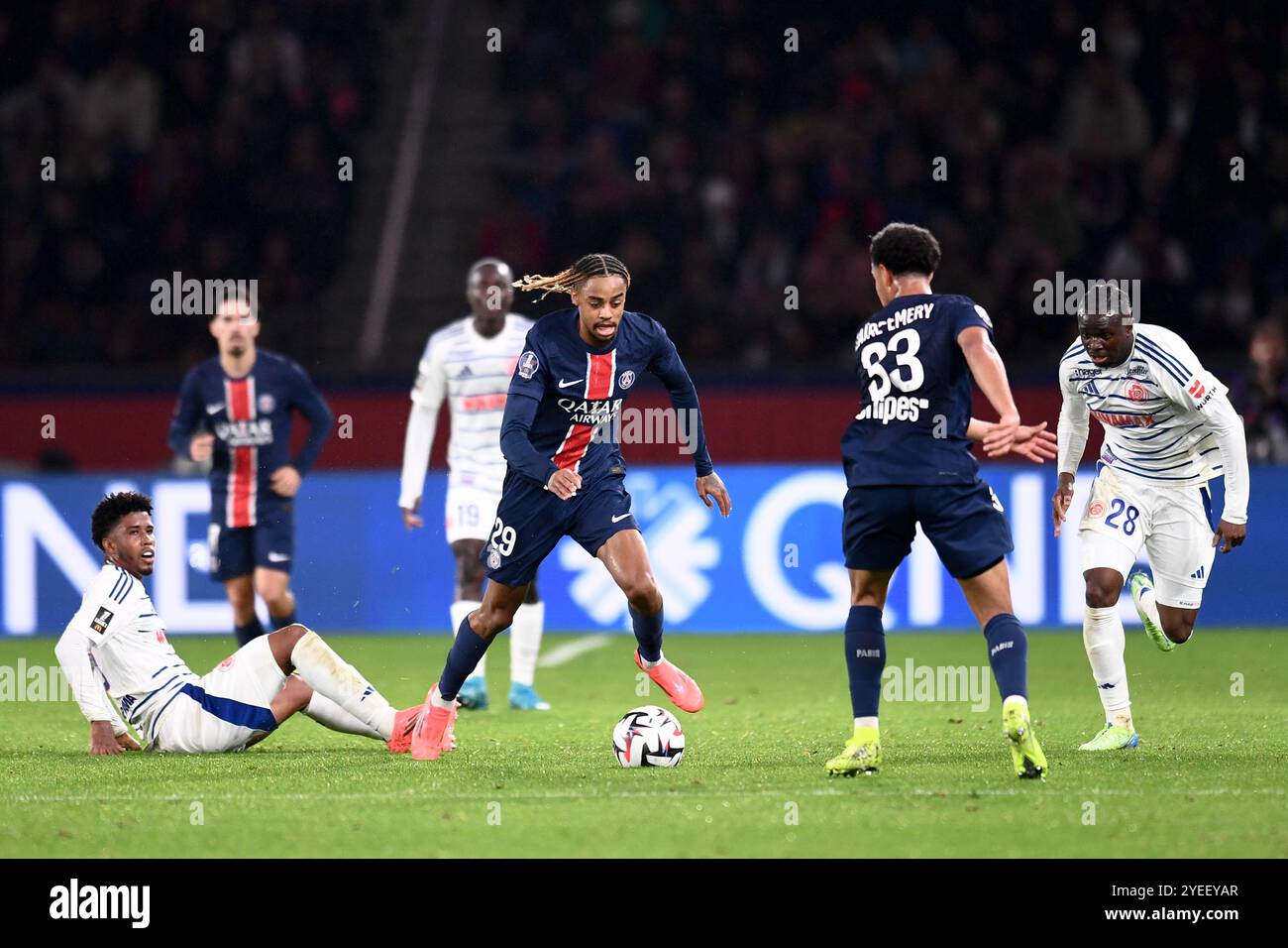 08 Andrey SANTOS (RCSA) - 29 Bradley BARCOLA (psg) during the Ligue 1 McDonald's match between ...