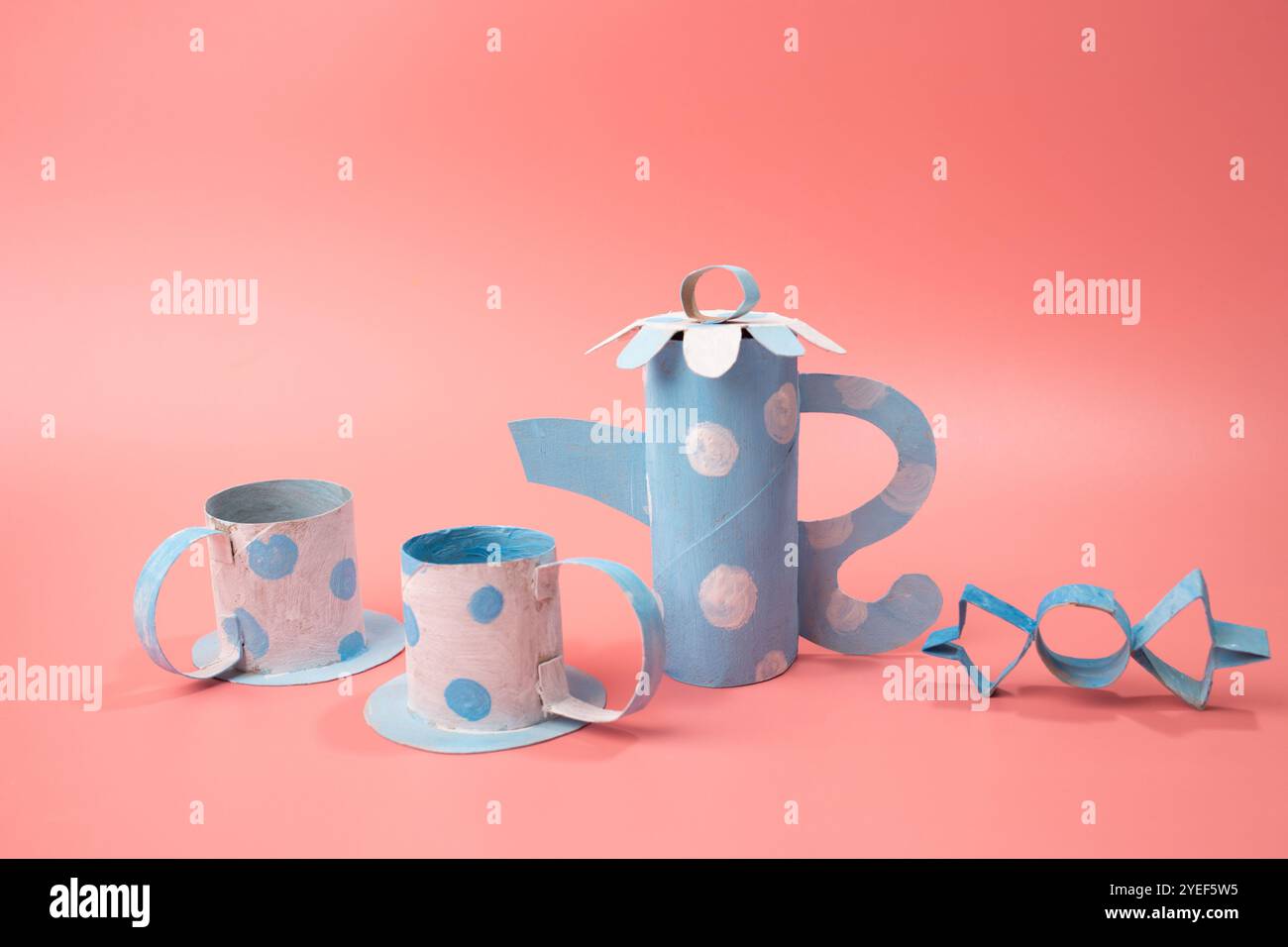 Tinker toy hi-res stock photography and images - Alamy