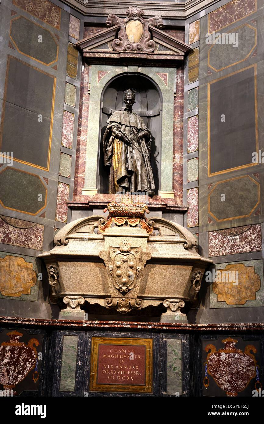 Statue of Cosimo the Magnificent in the Medici Chapel in Florence Italy ...