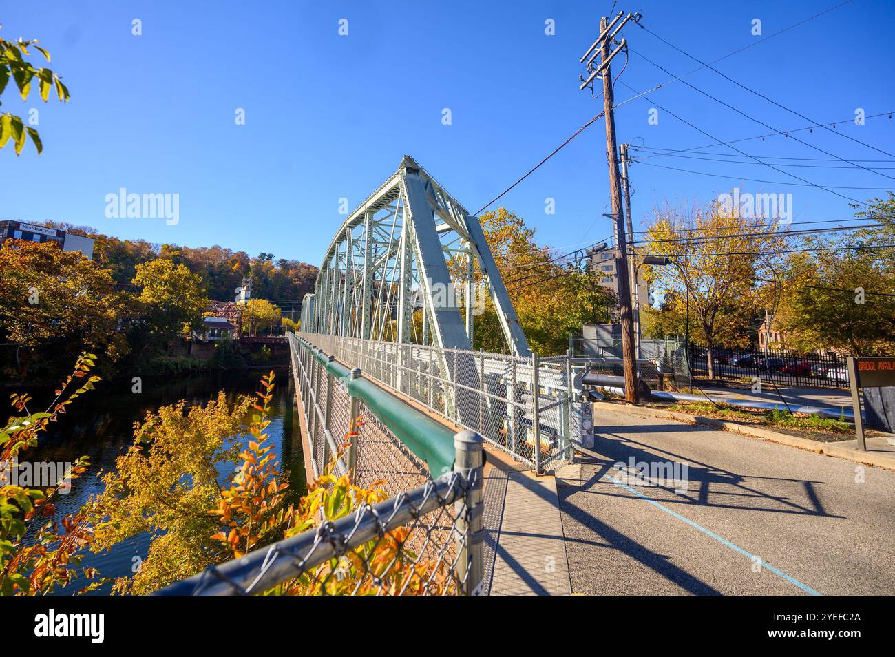 Manayunk bridge hi-res stock photography and images - Alamy