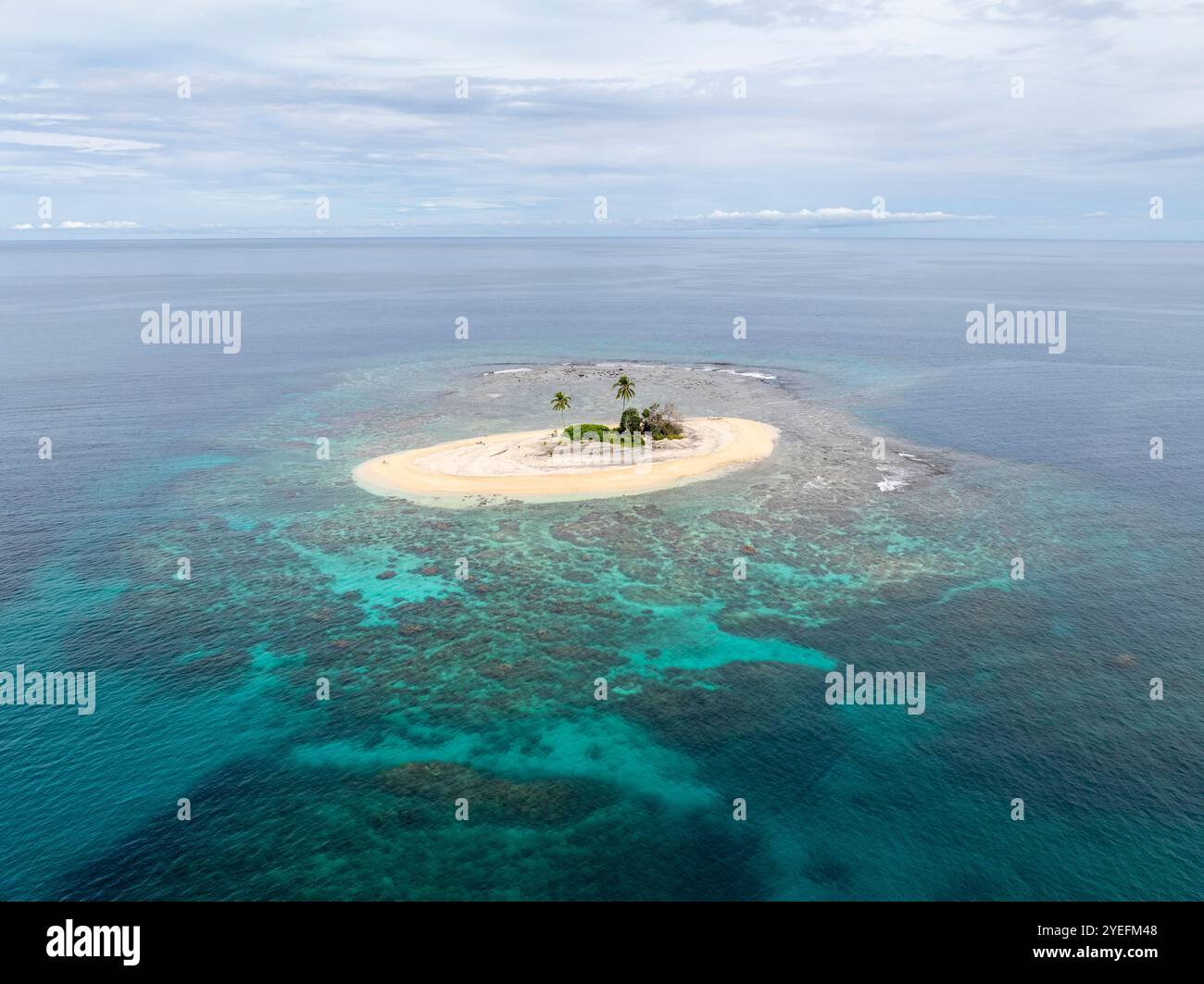 Tiny Tropical Island surrounded by open water Stock Photo - Alamy