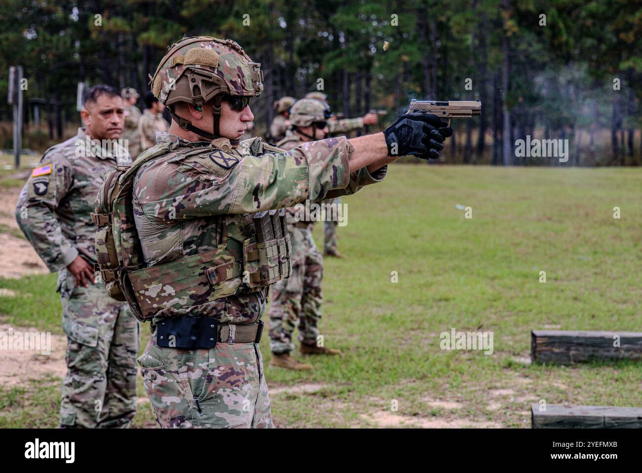 Foreign security force advisor hi-res stock photography and images - Alamy