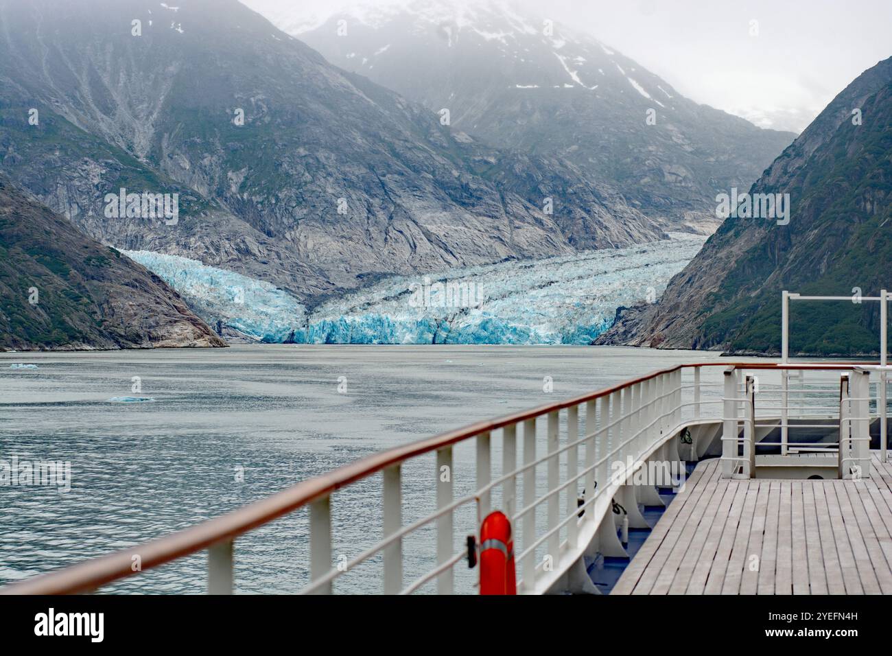Cruise ship passage hi-res stock photography and images - Alamy