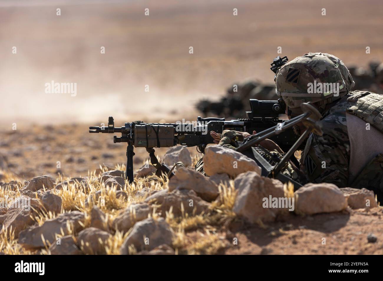 M240b light machine gun hi-res stock photography and images - Alamy