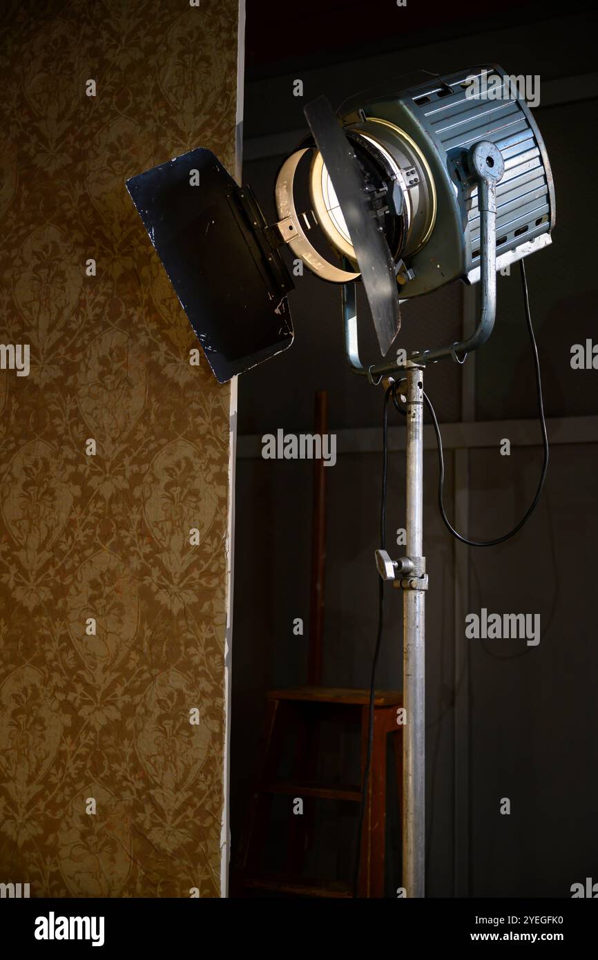 Retro lighting device for filming a movie Stock Photo - Alamy