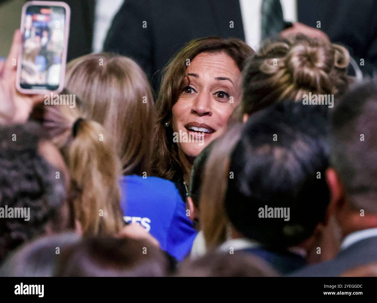 Kamala harris, speaking, 2024 hi-res stock photography and images - Alamy