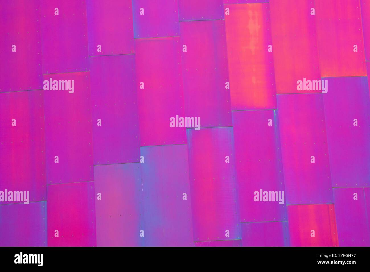 Staggered effect hi-res stock photography and images - Alamy