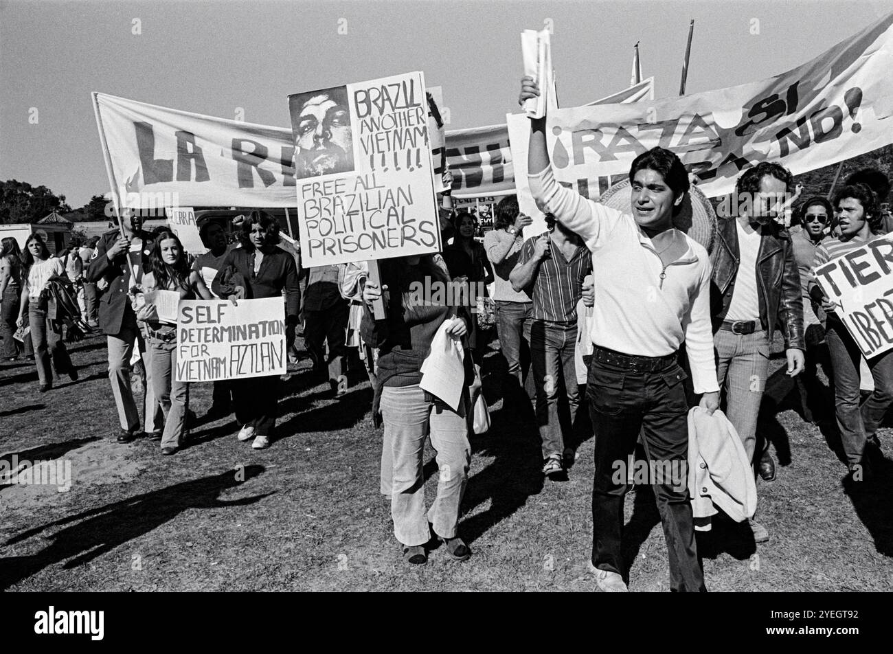 Women protest 1960s usa hi-res stock photography and images - Alamy