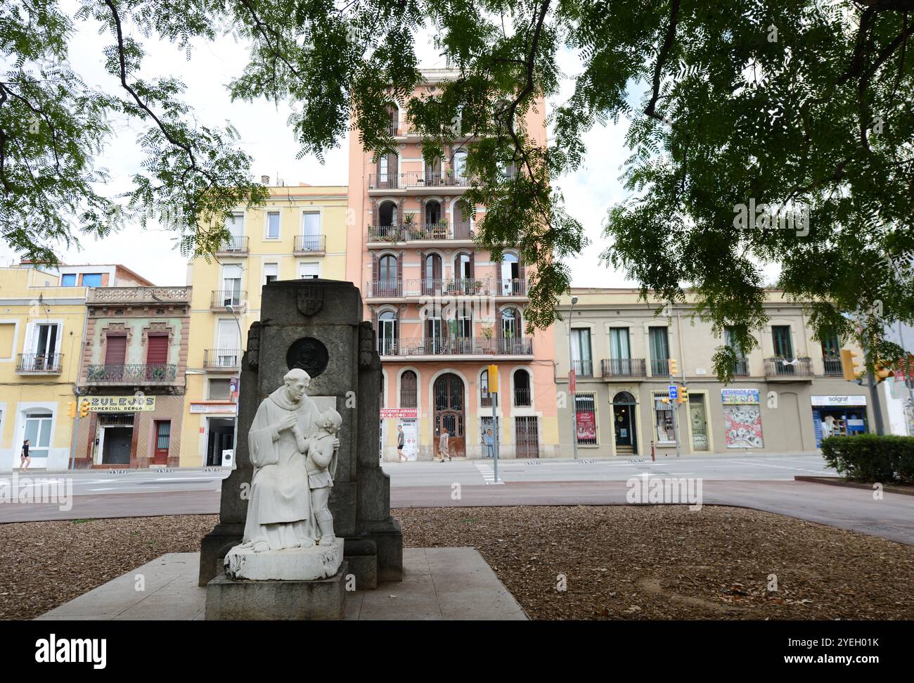 Monument a Juan Pablo Bonet i a Fray Pedro Ponce de León on passeig de ...