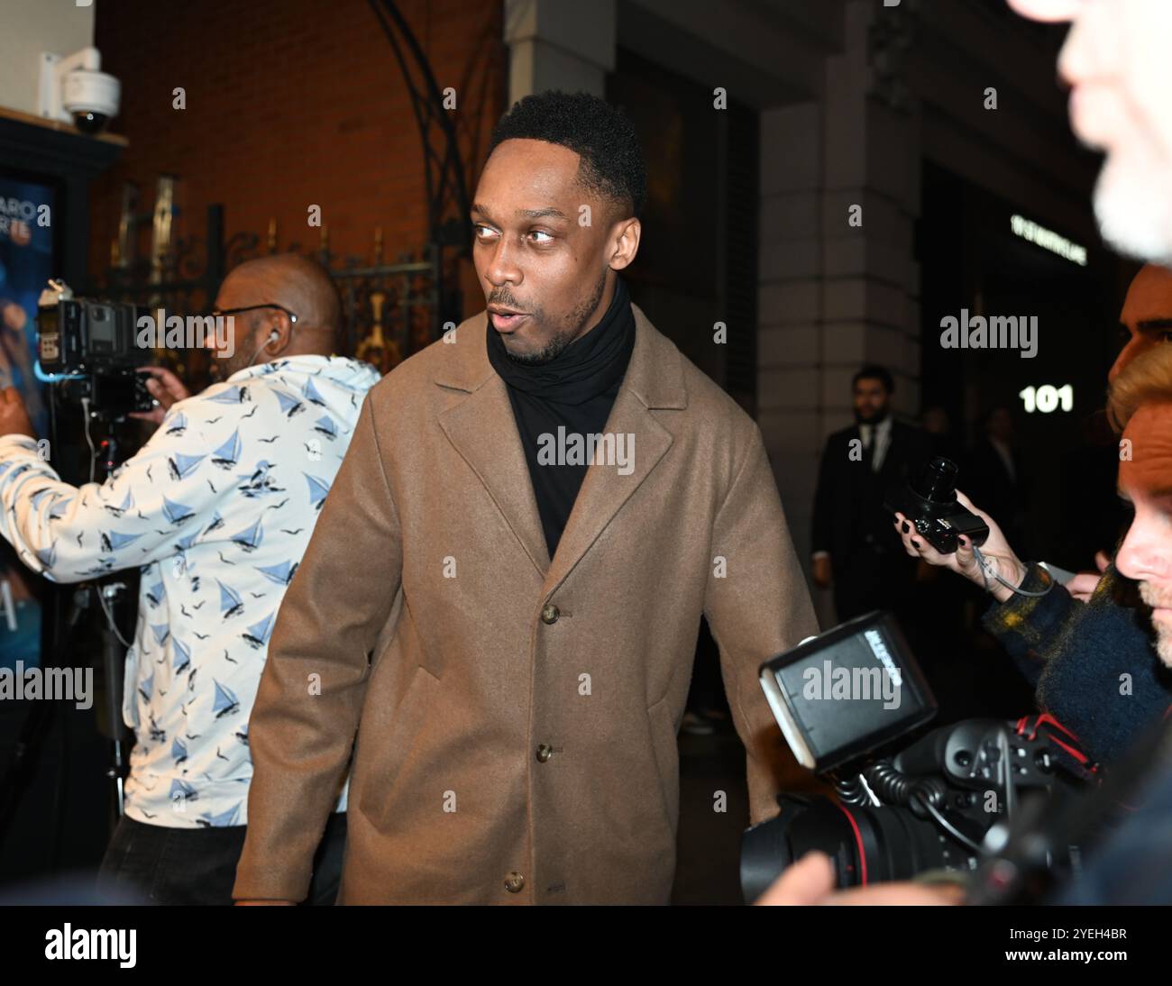 LONDON, ENGLAND: 30th October 2024: Lemar attends 'Barcelona' play gala ...