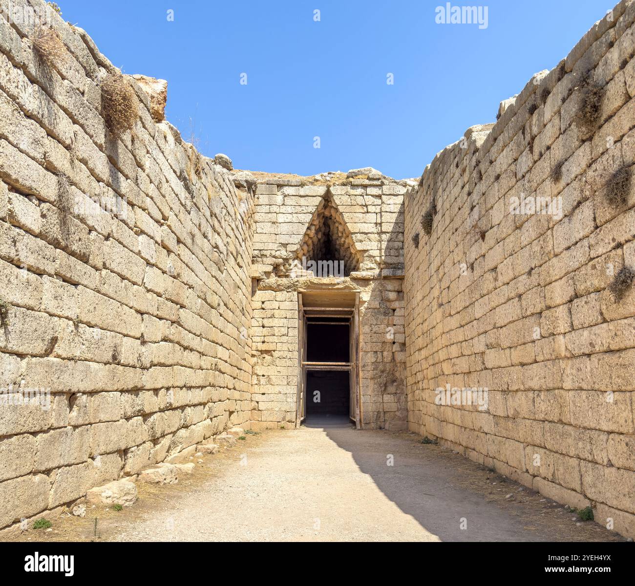 Tomb of Clytemnestra at the Mycenae archaeological site, blue sky ...