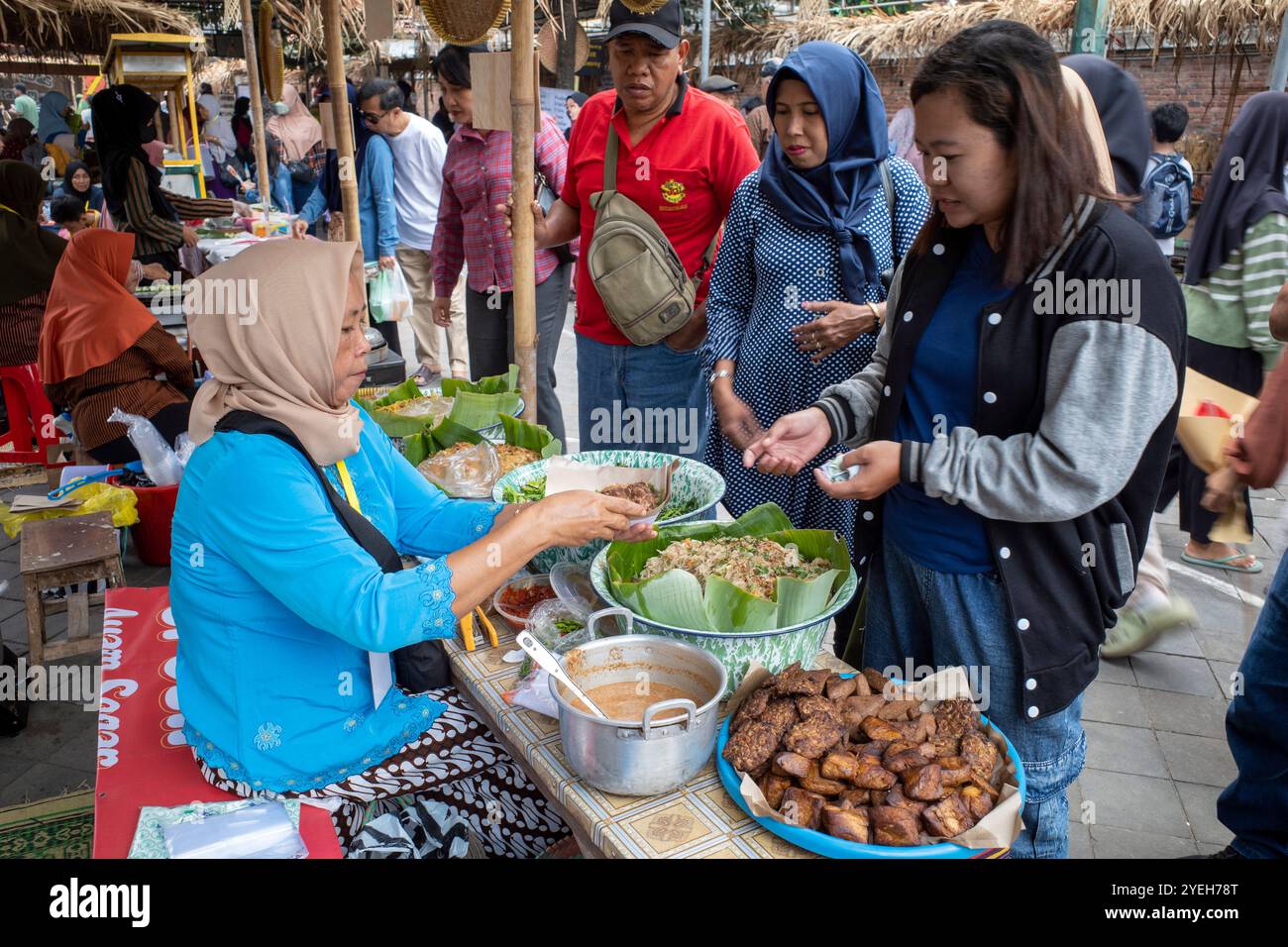 Yogyakarta-Indonesia, September 21, 2024: Old Indonesian women selling ...