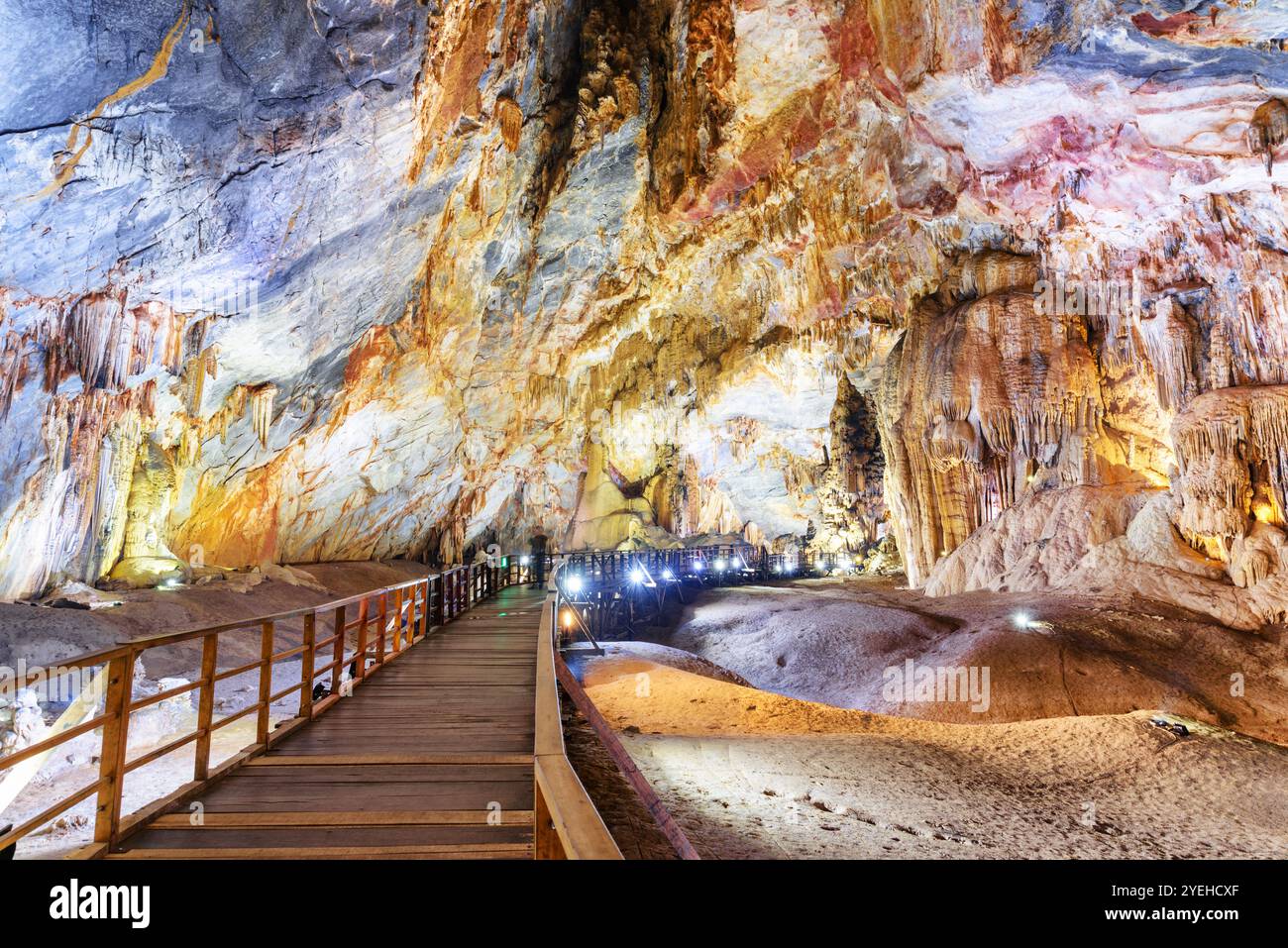 Corridor cave hi-res stock photography and images - Alamy