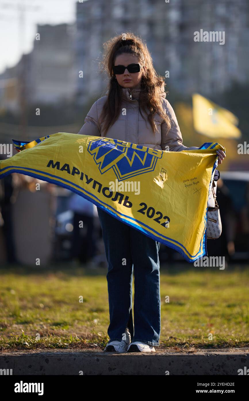 Occupied ukraine woman flag hi-res stock photography and images - Alamy