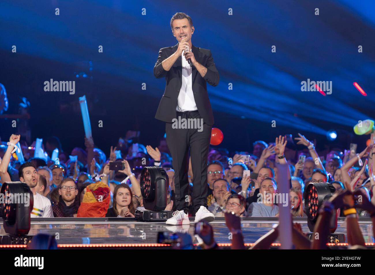 Moderator und Sänger Florian Silbereisen präsentiert live aus dem ...