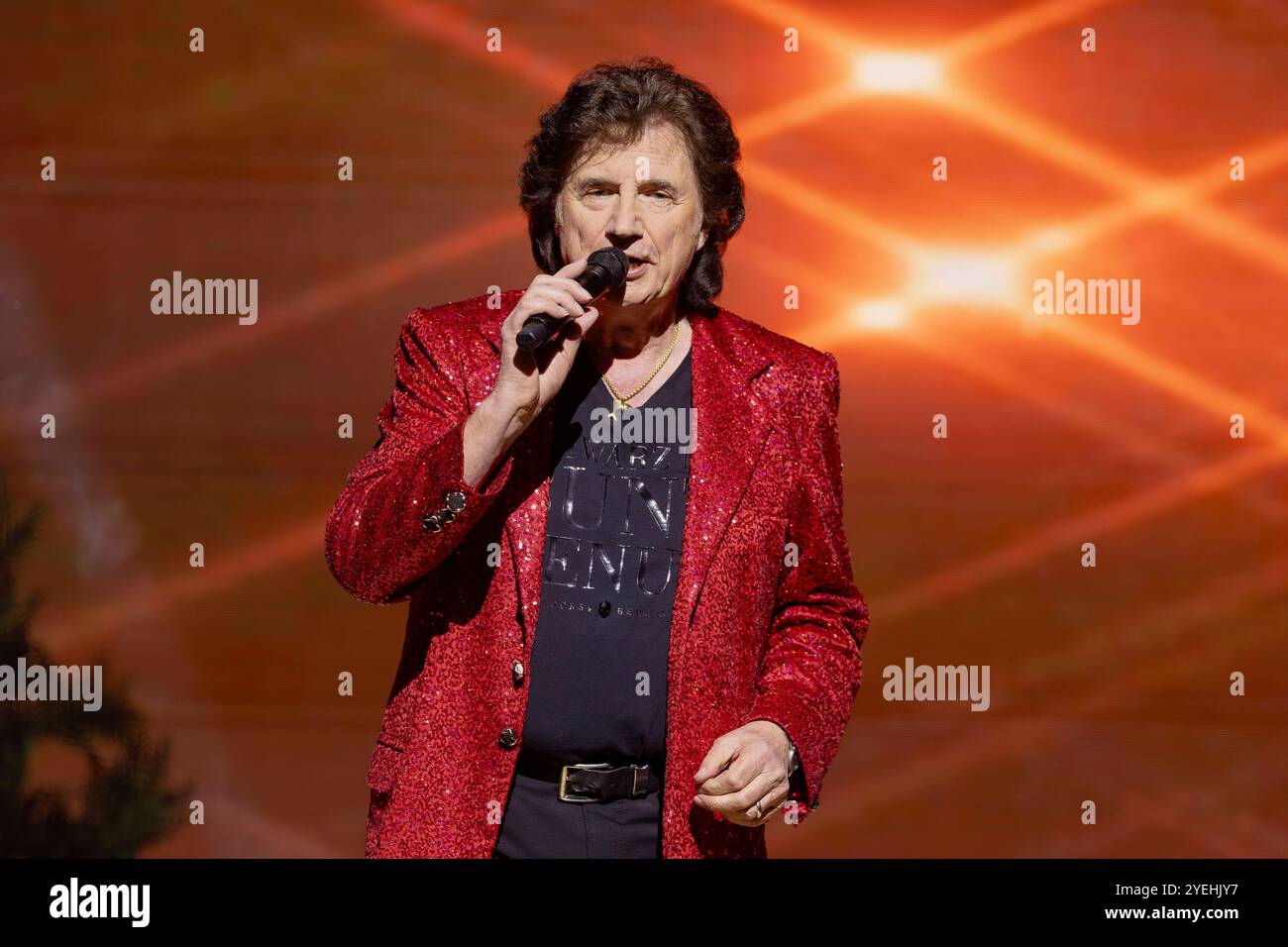 Der deutsche Schlagersänger Olaf der Flipper - eigentlich: Olaf Heinz ...