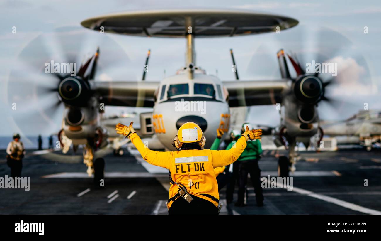 Aviation Boatswain’s Mate (Aircraft Handling) 1st Class Breana Royston ...