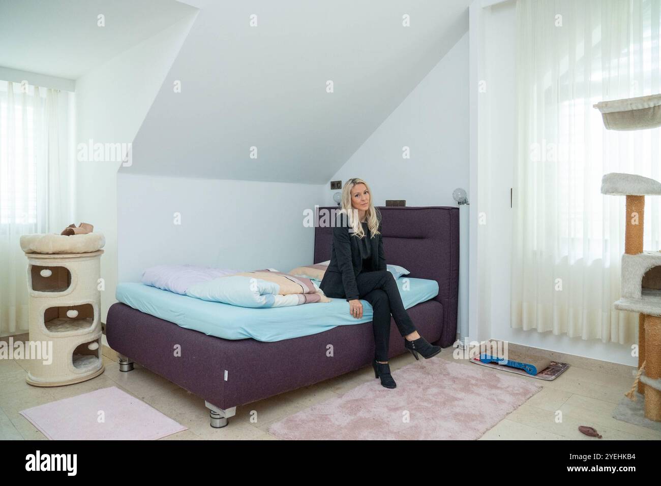 Simone Lugner at home in the Lugner Villa (foundation) in Vienna ...