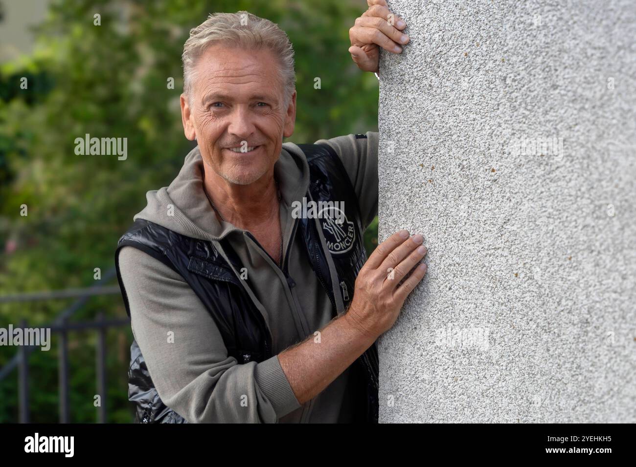 Der Dresdner Schlagersänger Olaf Berger - aufgenommen im Louisenhof ...