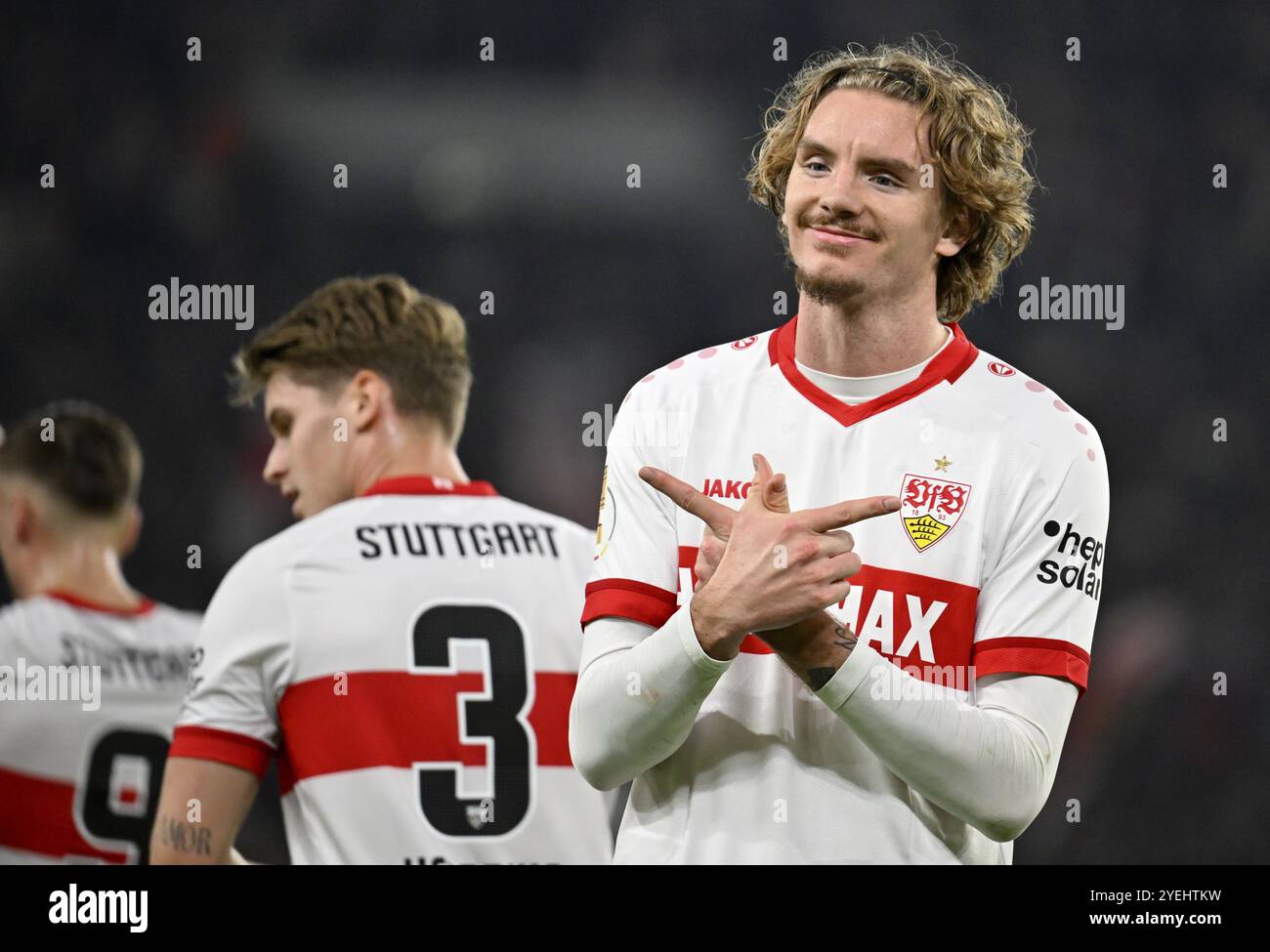 Goal celebration Nick Woltemade VfB Stuttgart (11) Ramon Hendriks VfB ...