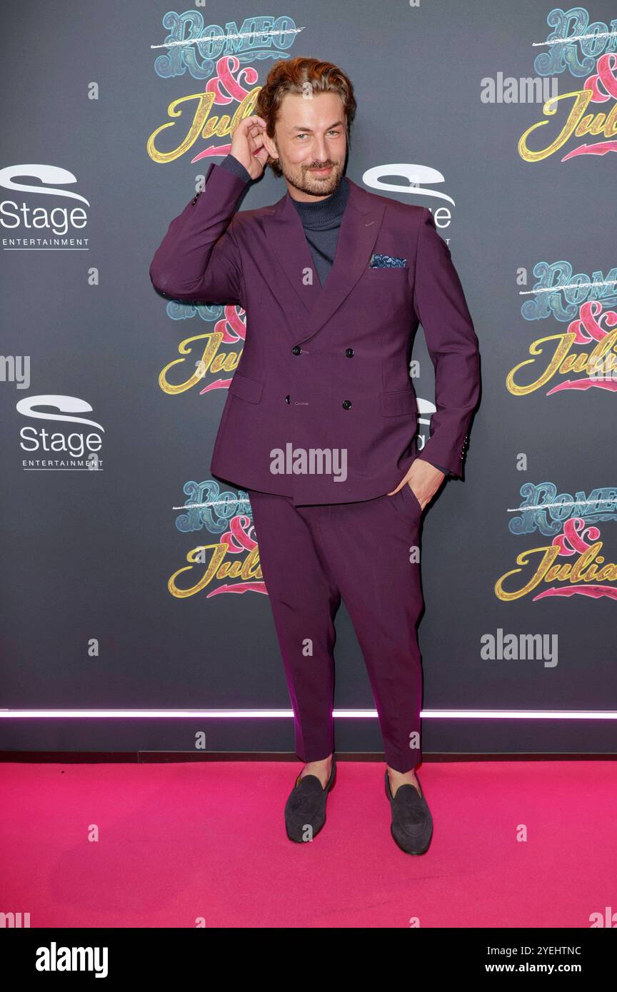 Nicolas Puschmann bei der Premiere des Musicals & Julia im ...