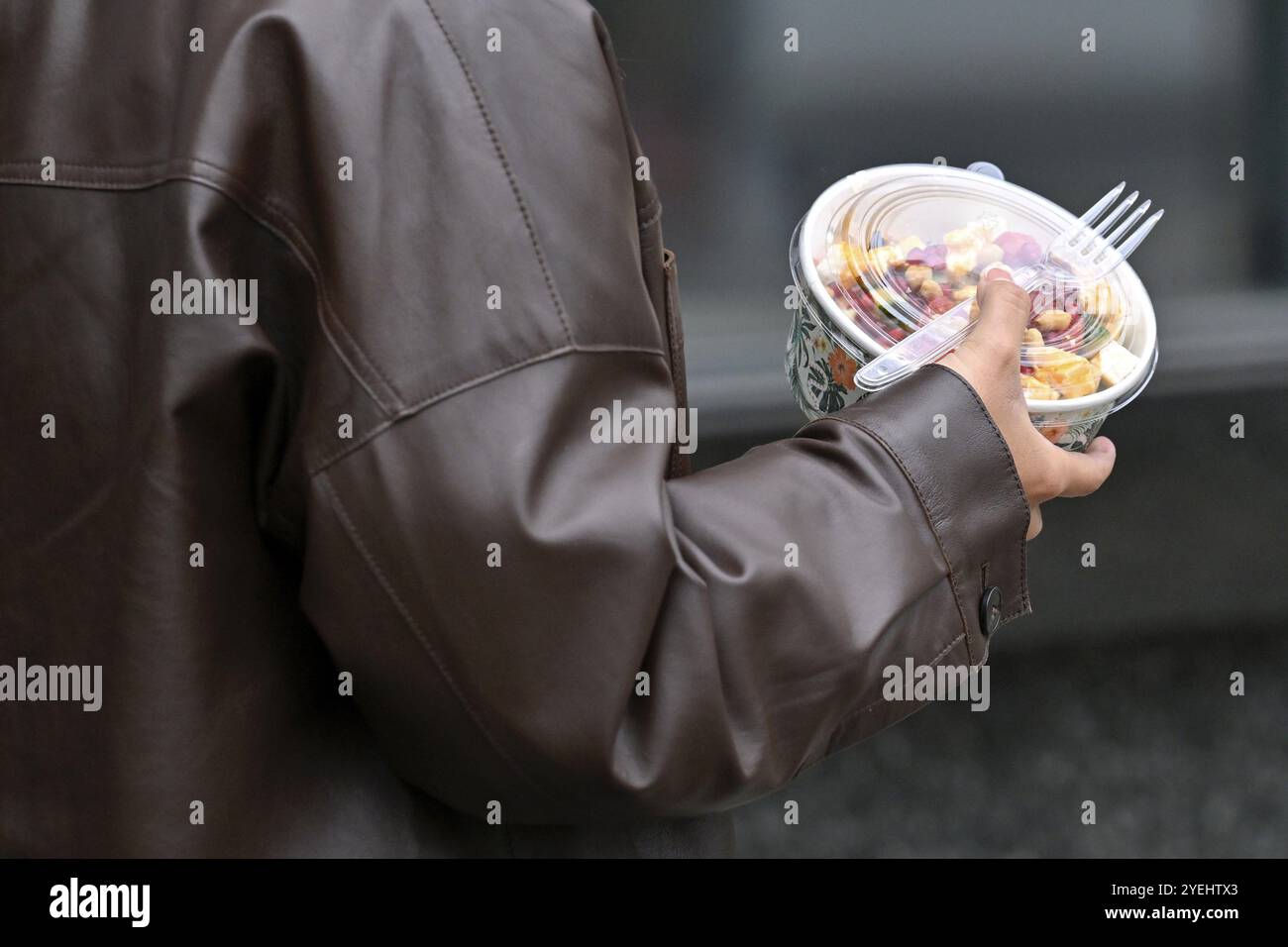 Symbol photo meal take-away Stock Photo - Alamy