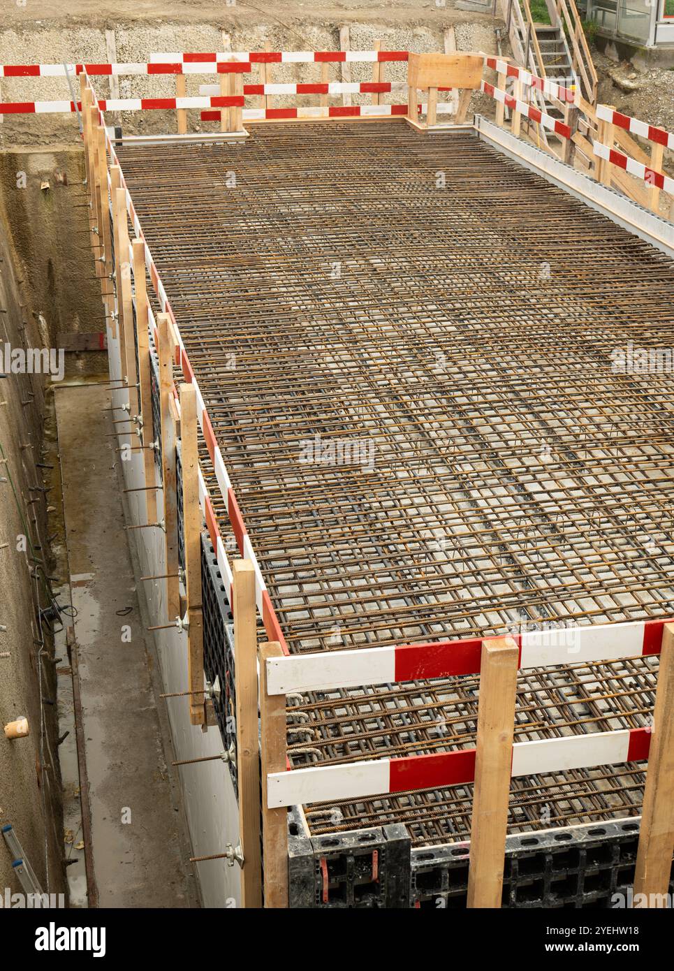 Reinforced concreted wire mesh pattern before the cement is poured ...
