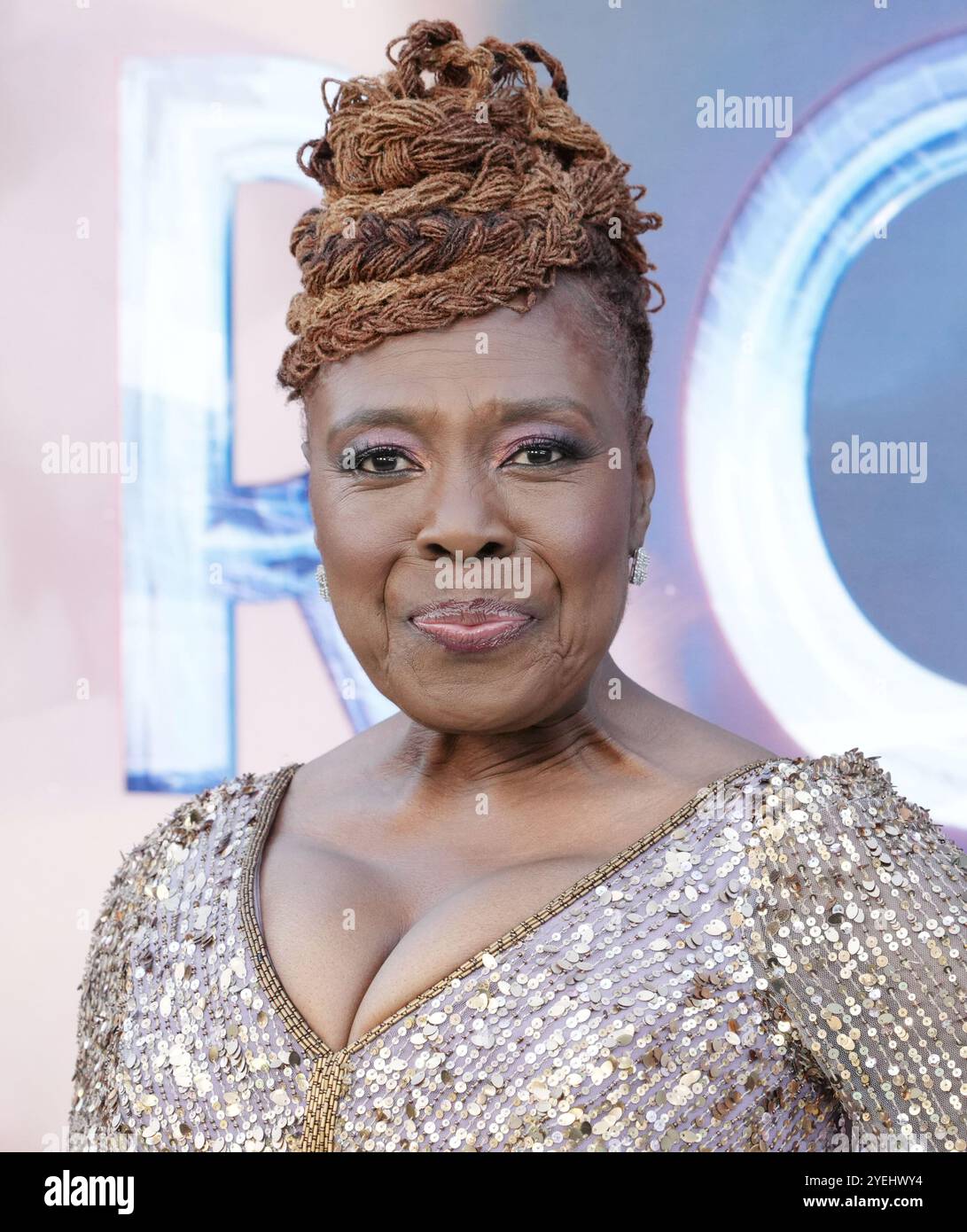 Los Angeles, USA. 30th Oct, 2024. Ellen Thomas arrives at the ARCANE ...